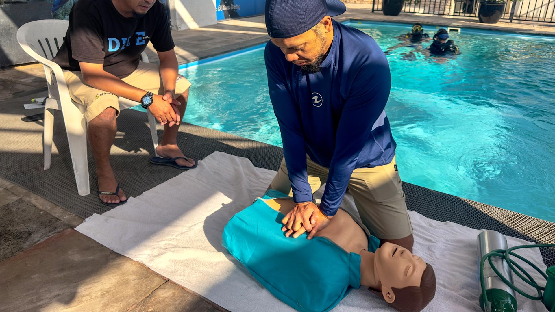 PADI Emergency First Response Course - Al Boom Diving